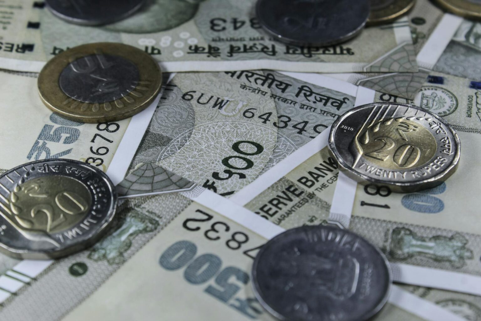 RBI floating bond rate at 8.05% remains a top fixed income p ...